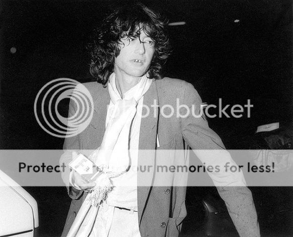Hot pics of Jimmy - Page 370 - Photos - Led Zeppelin Official Forum